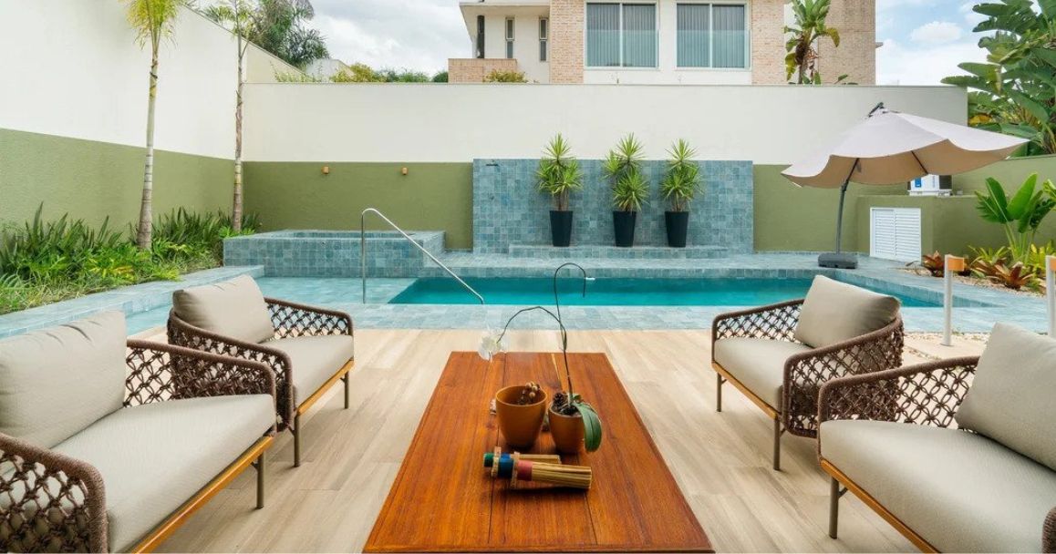 Stunning Pool Tile Trends We're Excited To See In 2024 - Tile Space