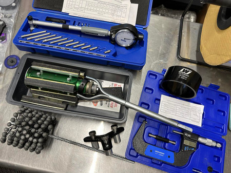 Duratec/MZR Builder Tool Rental Kit 2.4L/2.5L