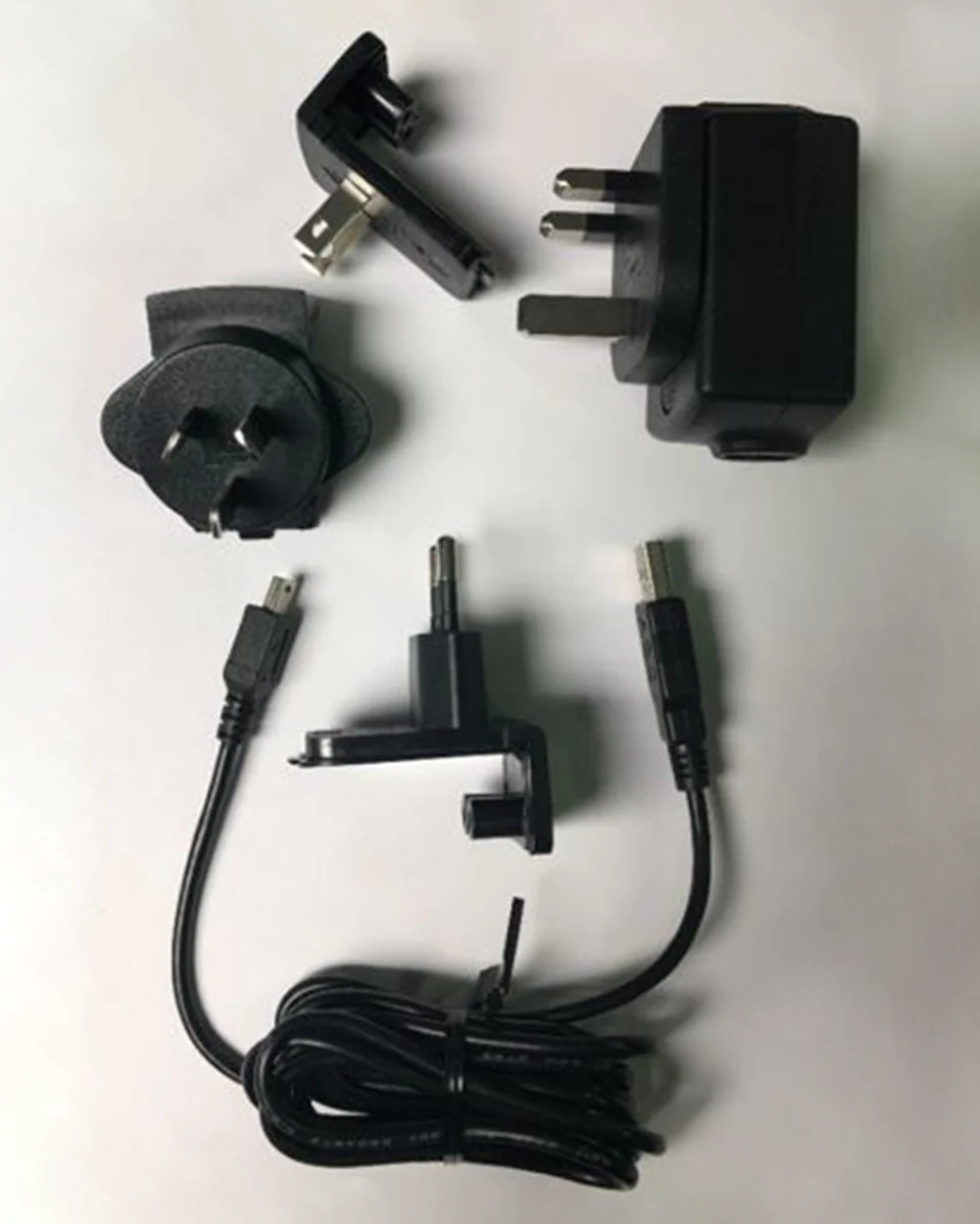 GMI PS200 Universal Charging Adaptor and USB Cable