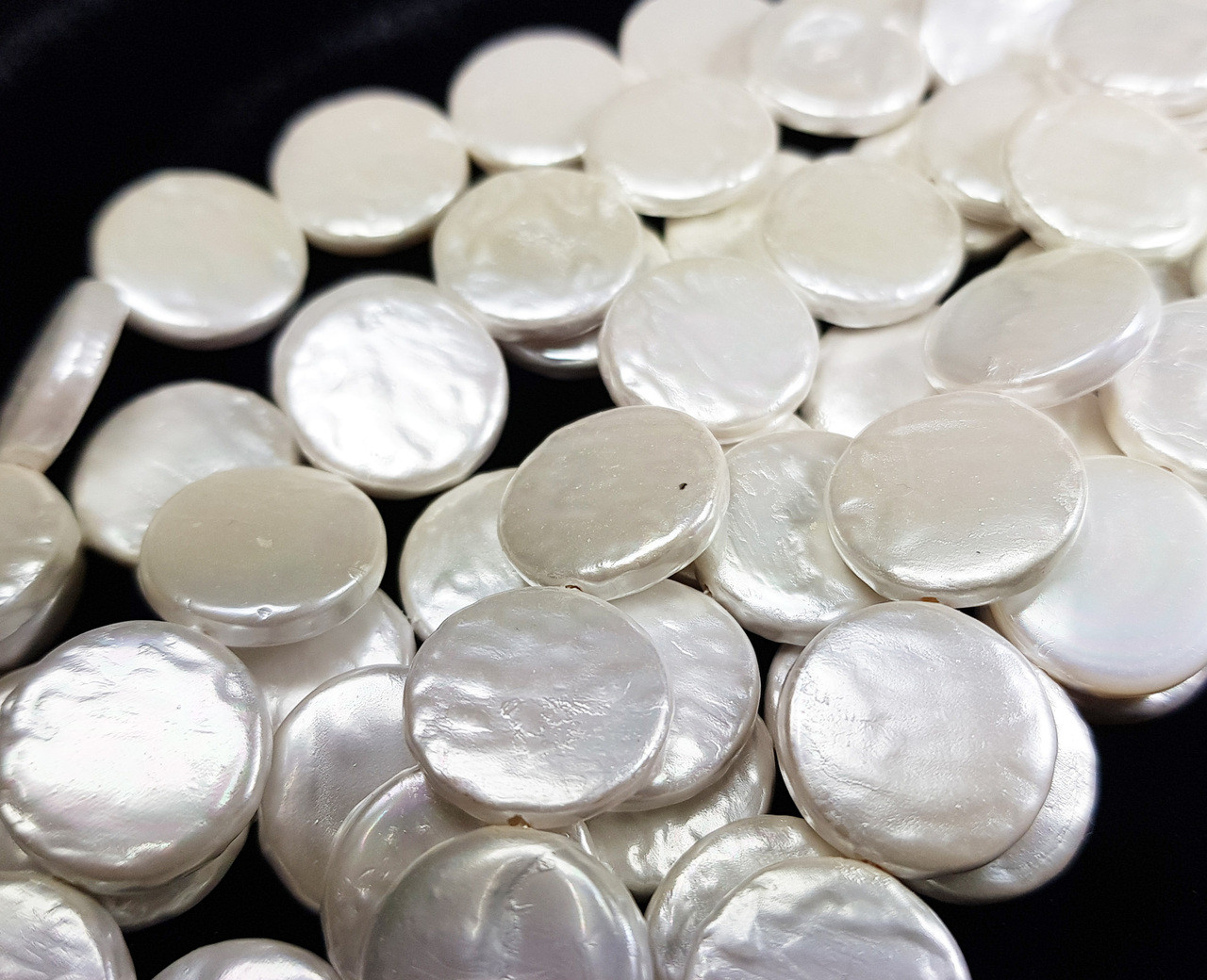 15mm White Shell Pearl Coin Beads