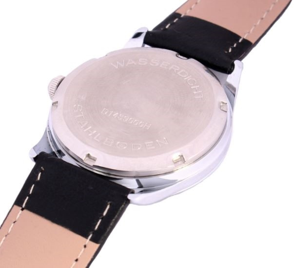 German WW2 Army Service Watch with Black Strap