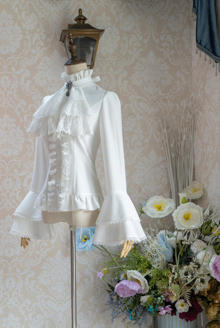 Whale Bones Bay, Elegant Gothic Style Frilly Stand Collar Long Sleeves ...