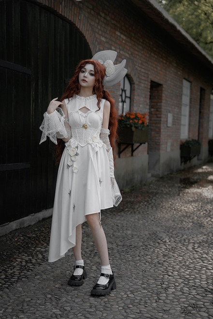 Covariation Lace, Elegant Gothic Fashion No Sleeve Keyhole Midi Dress V ...