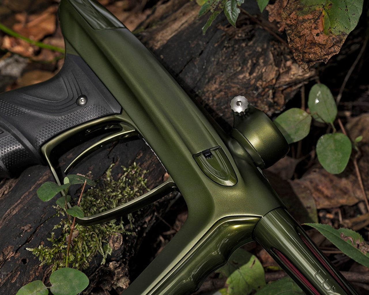 DLX Luxe TM40 Paintball Gun - Dust Olive/Polished Olive