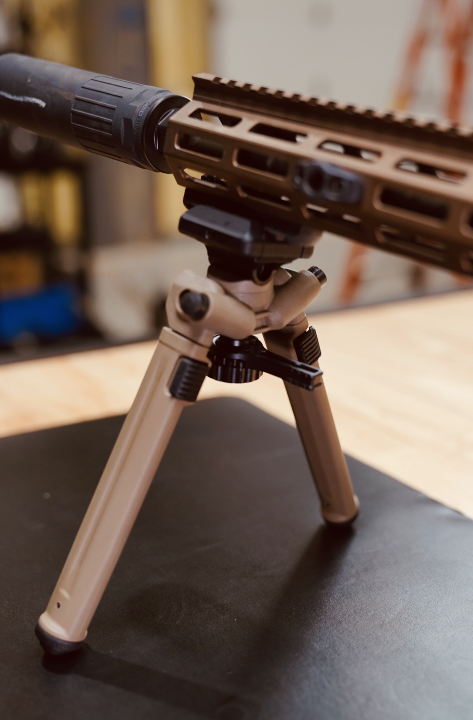 THE LAWDS BIPOD (SUPER DUPER MEGA ENHANCED WORLDS GREATEST BIPOD)