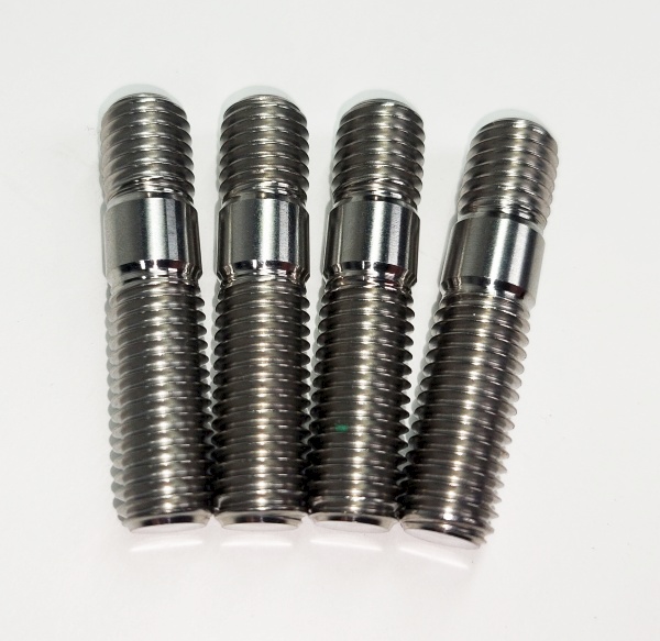 Titanium Studs M10 4pk