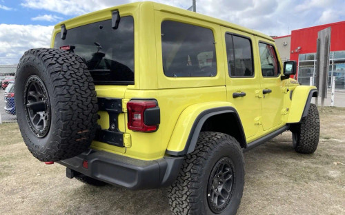 Recon JL Jeep Fender Flare Extensions - Mopar