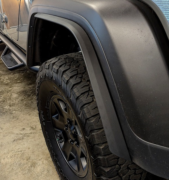 Mopar Xtreme Recon Fender Flare Extensions for the 2020-2025 Gladiator JT