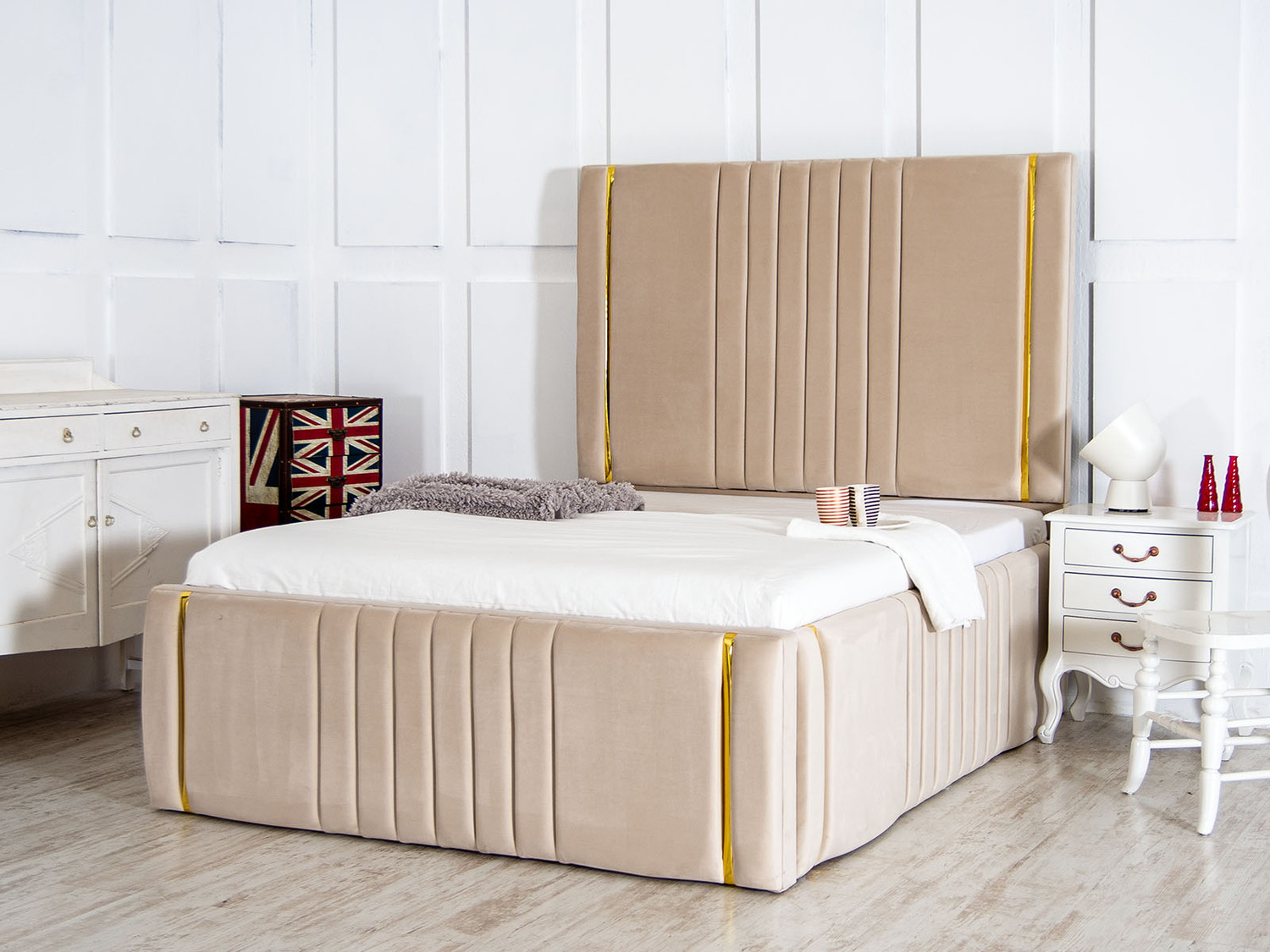 Summersville upholstered platform bed store