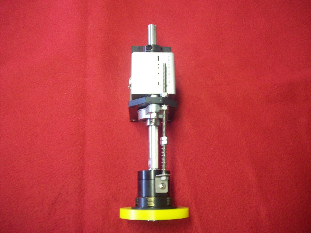 Assembly, 3 Station, Capper Spindle with Clutch - Oden Machinery