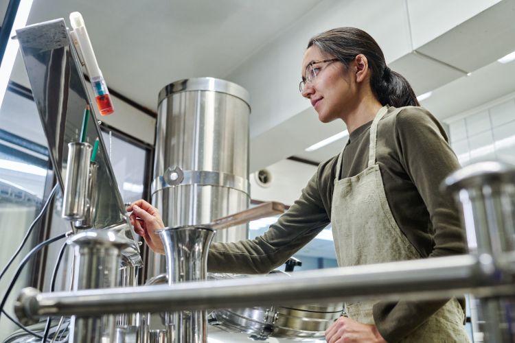 The Liquid Filling Process: A Step-by-Step Guide to Accurate, Efficient ...