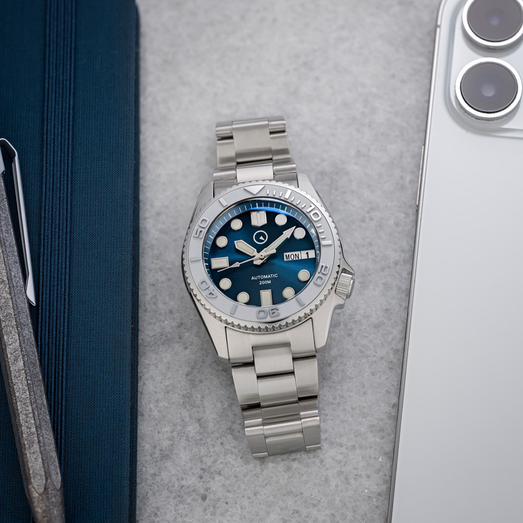 Islander Automatic Dive Watch with a double domed AR sapphire crystal ...