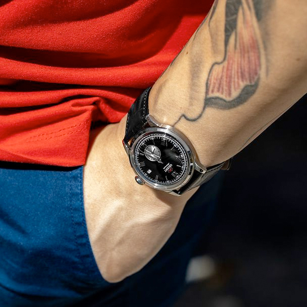 Orient Bambino Version 2 Small Seconds with Black Dial #RA-AP0101B30B