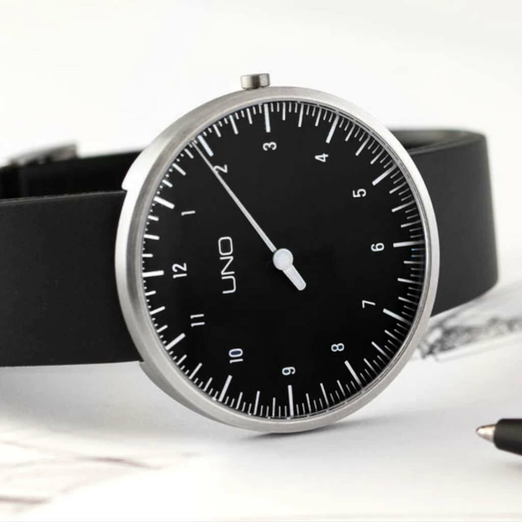 Botta UNO one hand 12-hour Swiss quartz watch with 40mm titanium case ...