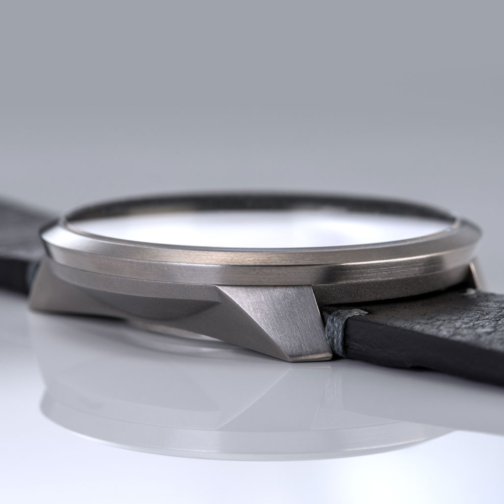 Botta UNO 24 one hand 24-hour Swiss Automatic watch with 45mm titanium ...