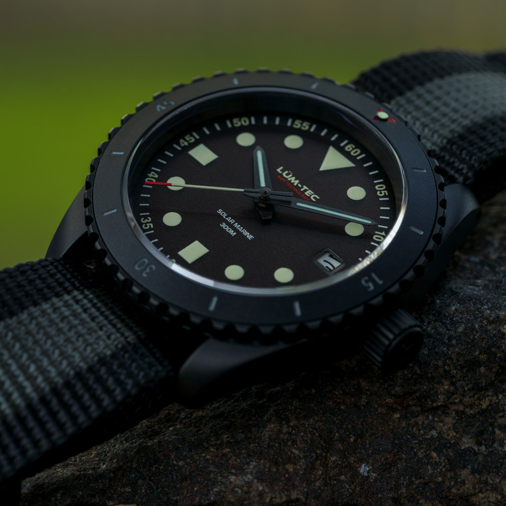 Lum-Tec Solar Powered Military Watch with 39mm Titanium Carbide Bead ...