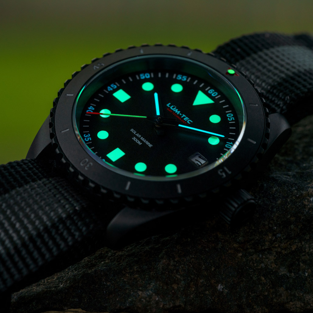 Lum-Tec Solar Powered Military Watch with 39mm Titanium Carbide Bead ...