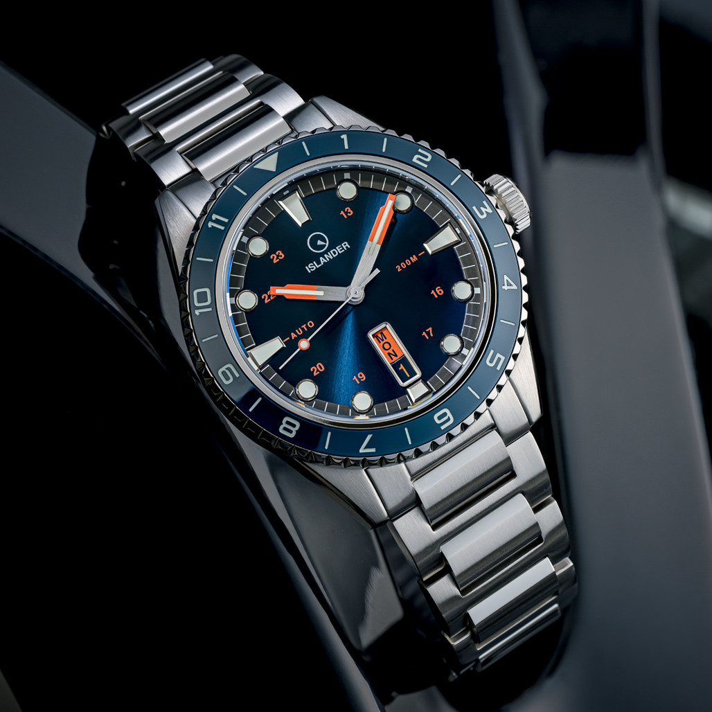 Islander Greenport 39mm Dive Watch with Sunburst Blue Dial #ISL-252