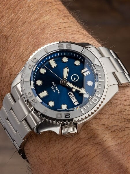 Islander Automatic Dive Watch with a double domed AR sapphire crystal ...