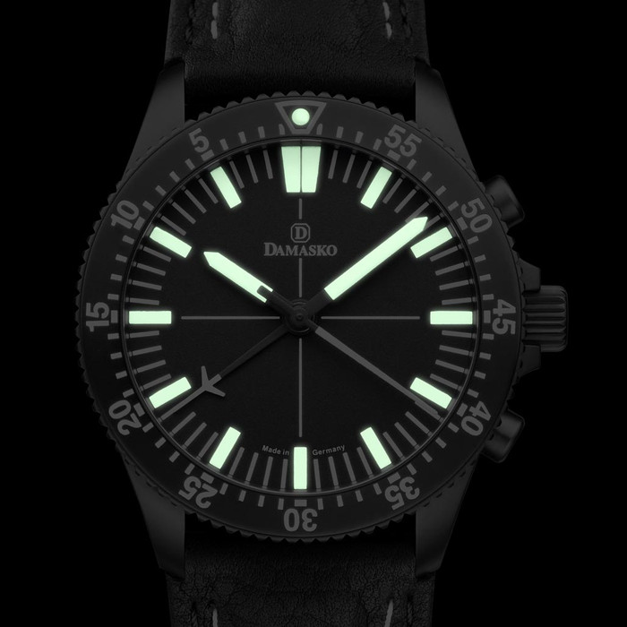 Damasko Black 42mm Chronograph with a Unique 60-Minute Stopwatch ...