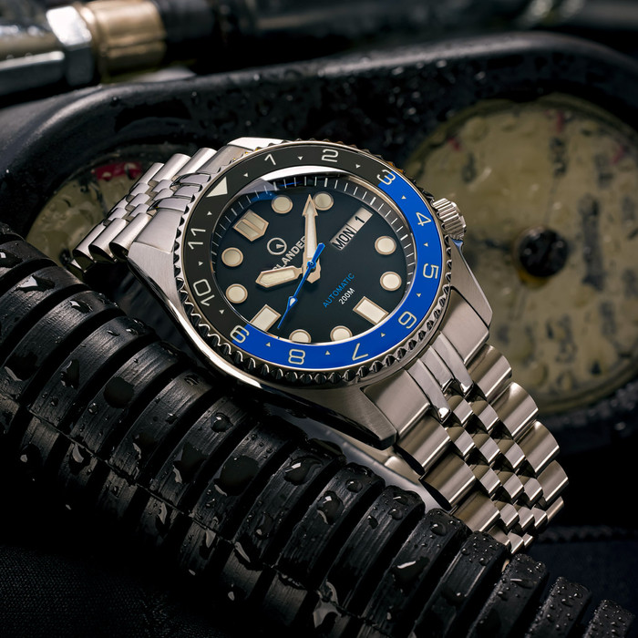 Islander 38mm Automatic "Batman" Dual Time Dive Watch #ISL-150