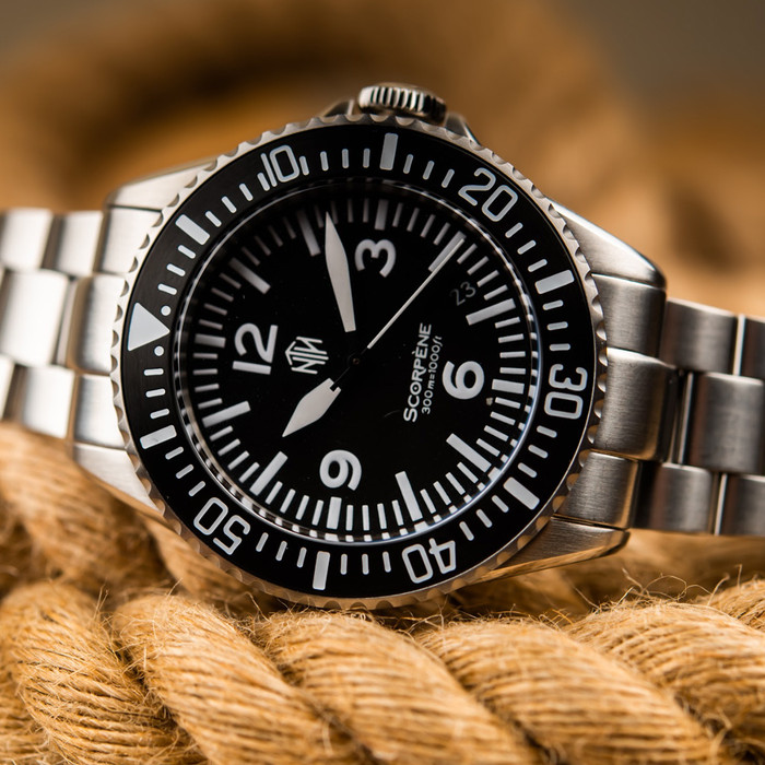 NTH Scorpene Black Hi-Beat Automatic Dive Watch with Date #WW-NTH-SCKD