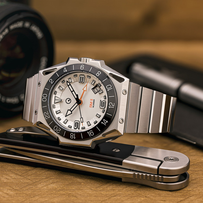 Islander x The Urban Gentry "Rangemaster II GMT" Limited Edition Watch ...