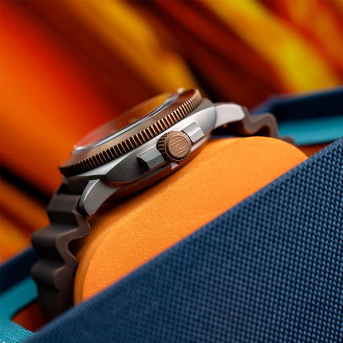 Spinnaker Hull Titanium Bronze Automatic - Lapidary Limited Edition ...