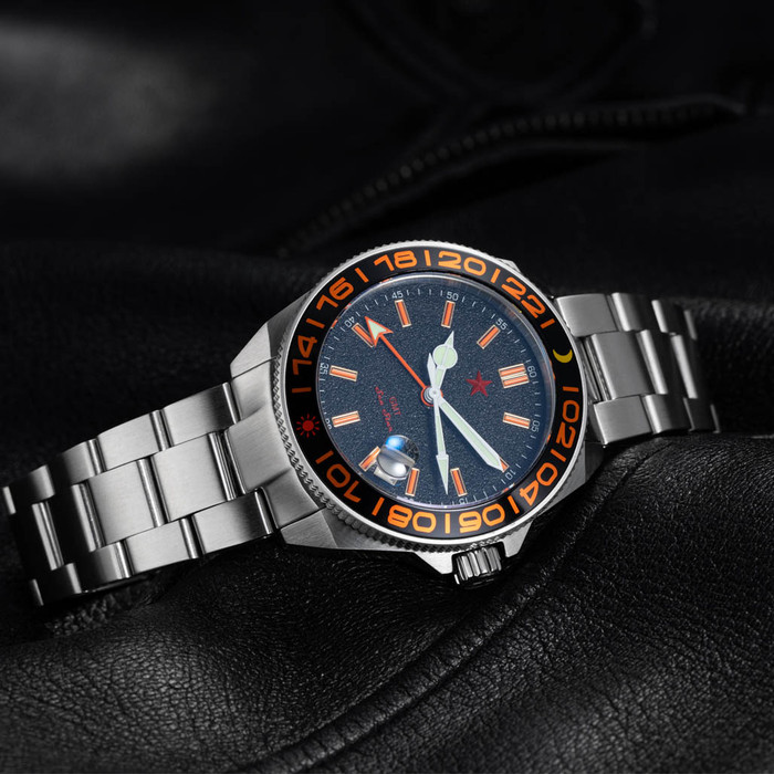 Red Star SEA STAR 4 GMT Watch with Black Dial and Passive Luminous ...