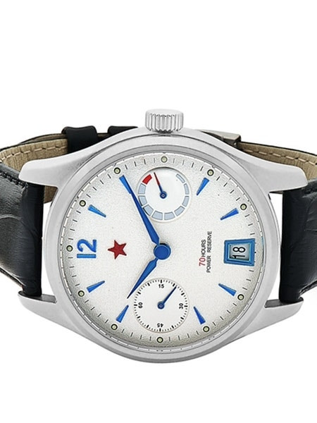 Red Star Automatic Watch with 70-Hour Power Reserve #7799G-A