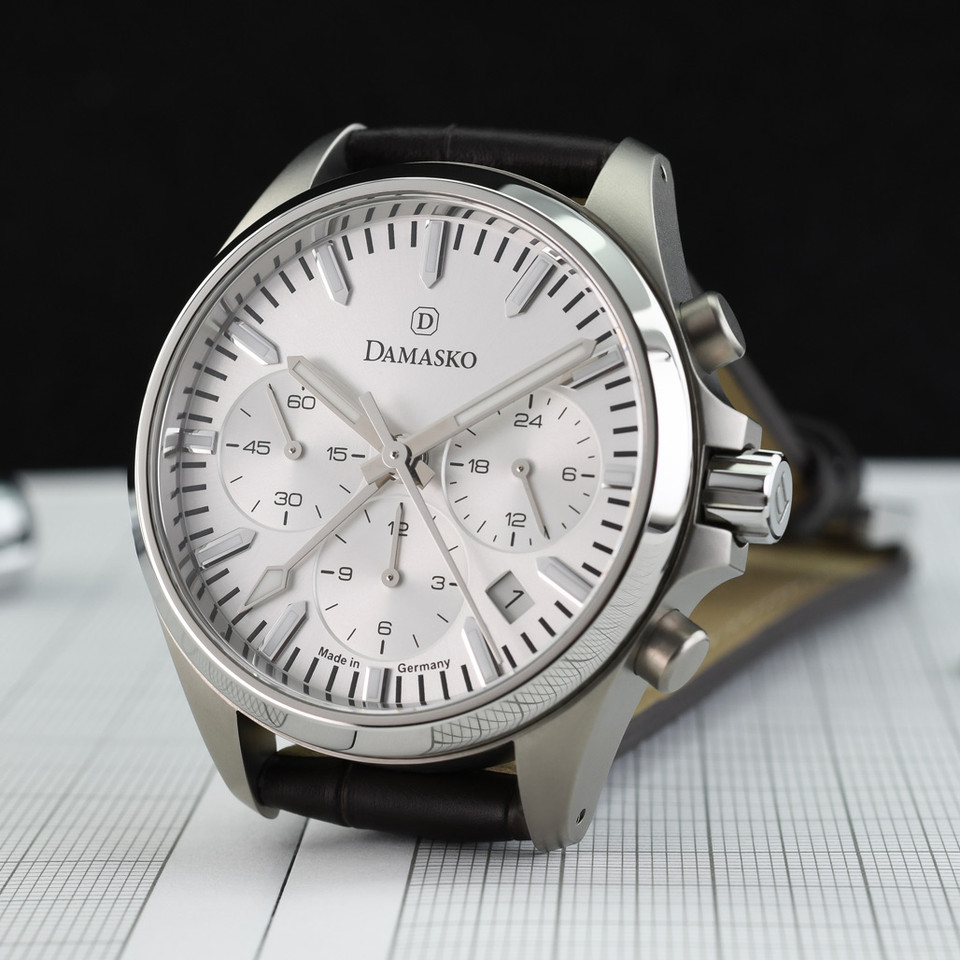 Damasko DC96 Center Minutes Elegant Chronograph with Champagne Dial # ...