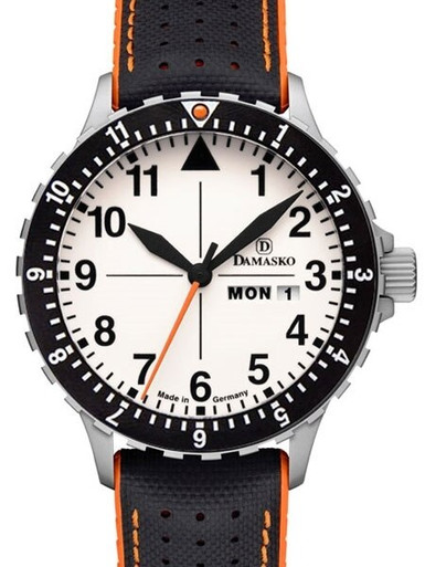 Damasko DA43 Swiss Automatic Pilot Watch with Rotating 12-hour Bezel