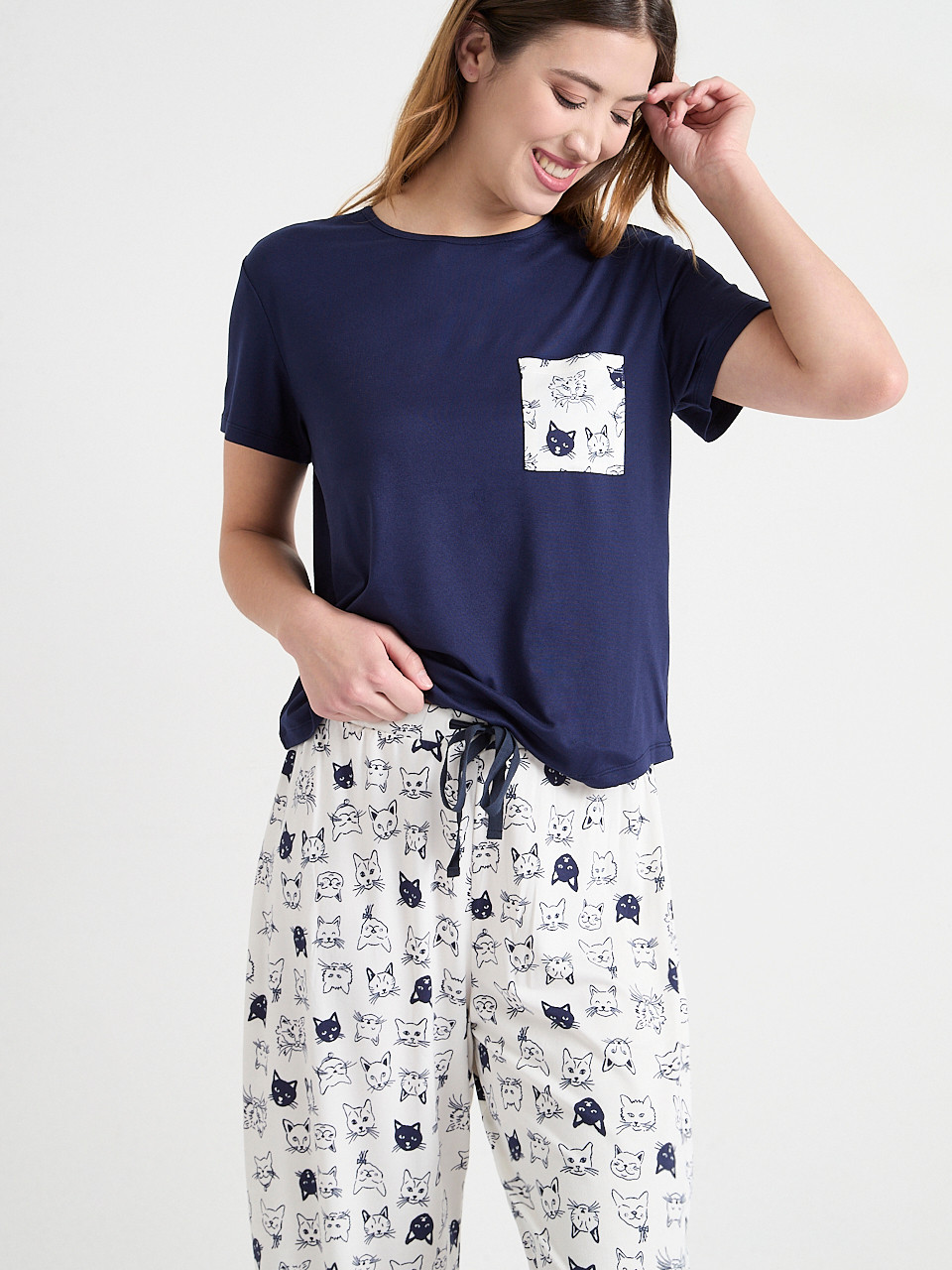 T-Shirt & Straight Leg Sleep Set | Ricki's