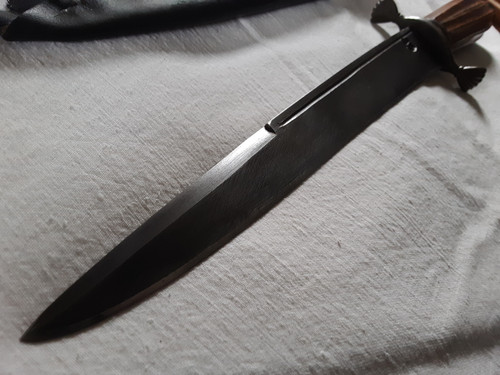 Very fancy longhunters knife with curly maple handle