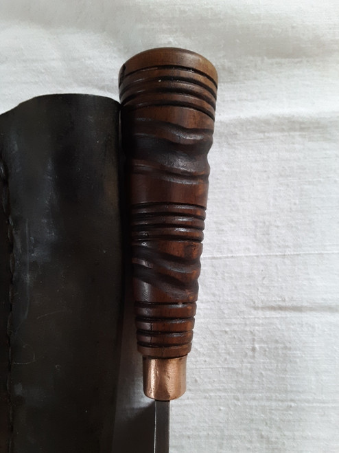 Dutch style trade knife with straight back blade