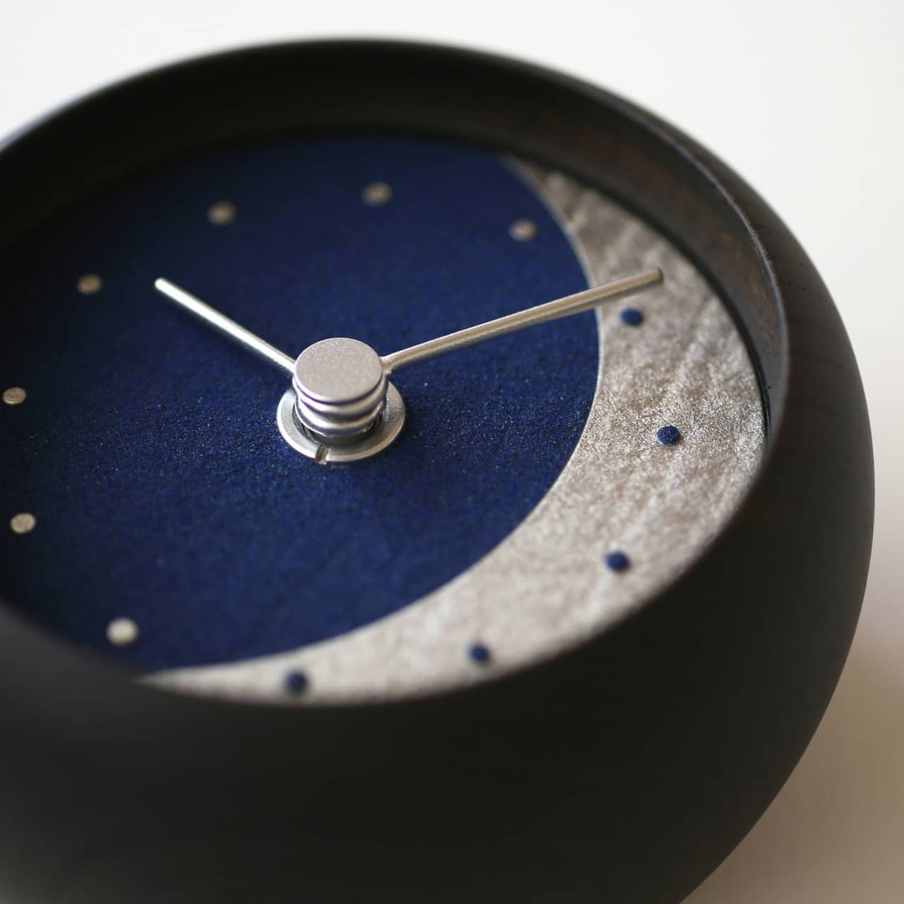 C-Brain Hanamokko Moon Platinum/Gold, Azurite Table Clock | US Retailer