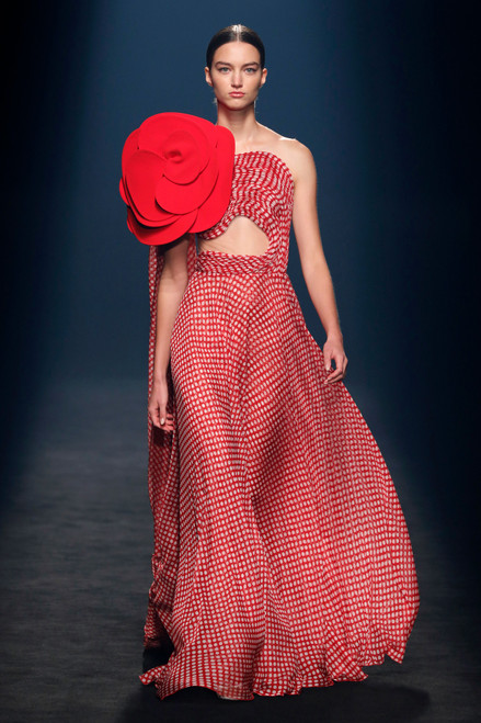 Isabel Sanchis Spring 2021 Ready To Wear Look 20 - Vivaldi Boutique