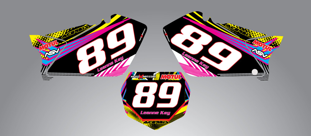 Suzuki 125cc + Neon style number plates - MotoXart