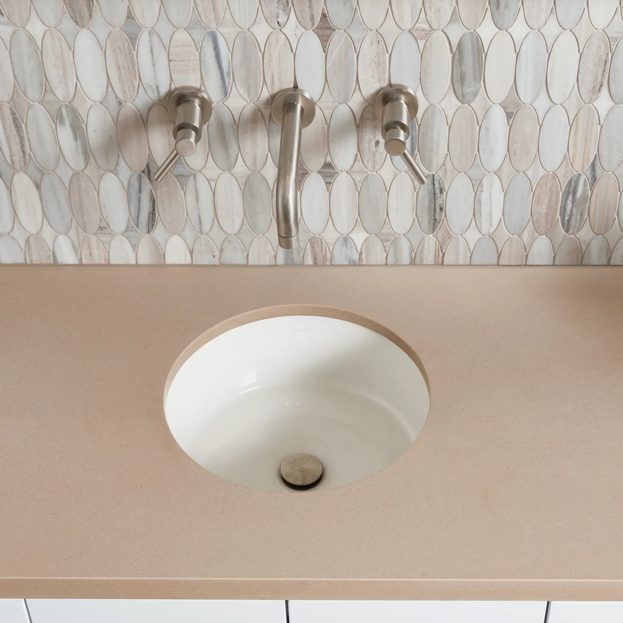 Della Terra Della Terra Quartz Slab | Countertops