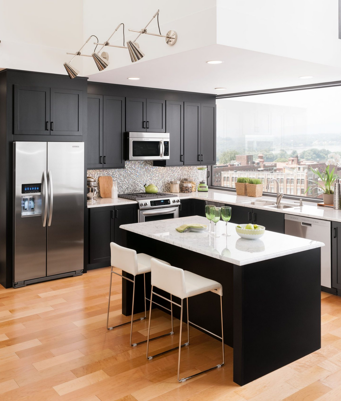Medallion Silver Lancaster | Cabinets