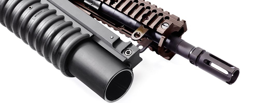 DANIEL DEFENSE M4A1 RAIL INTERFACE SYSTEM II, RIS II (BLACK)