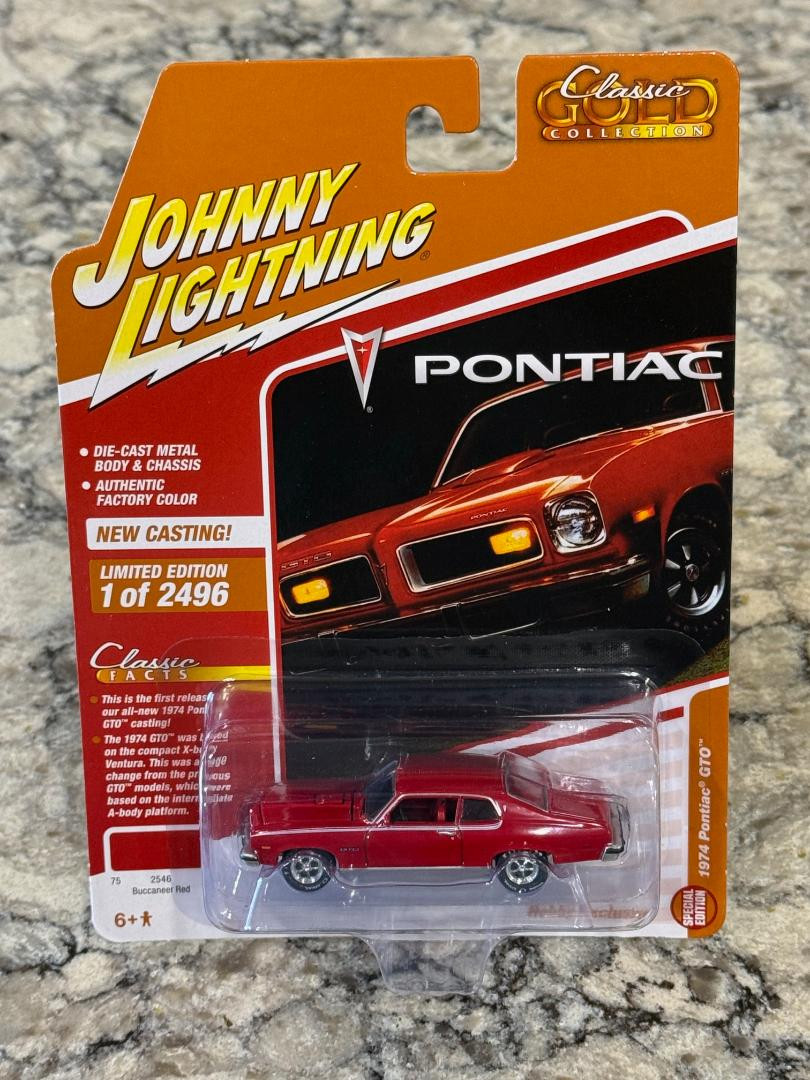 Johnny Lightning GTO