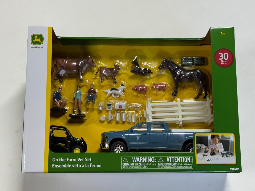 Ertl Play Set