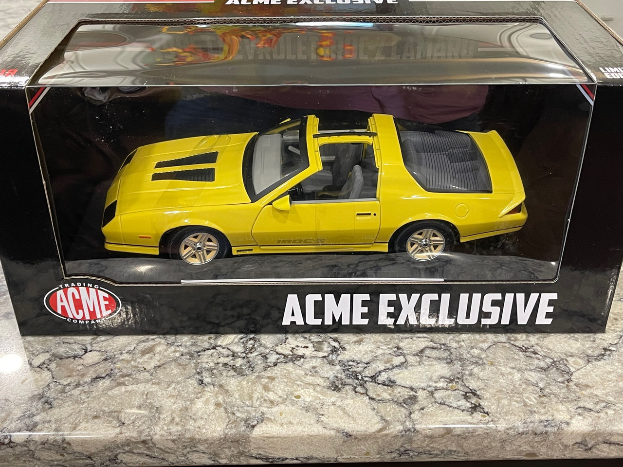 Sun Star ACME 1985 Camaro IROC