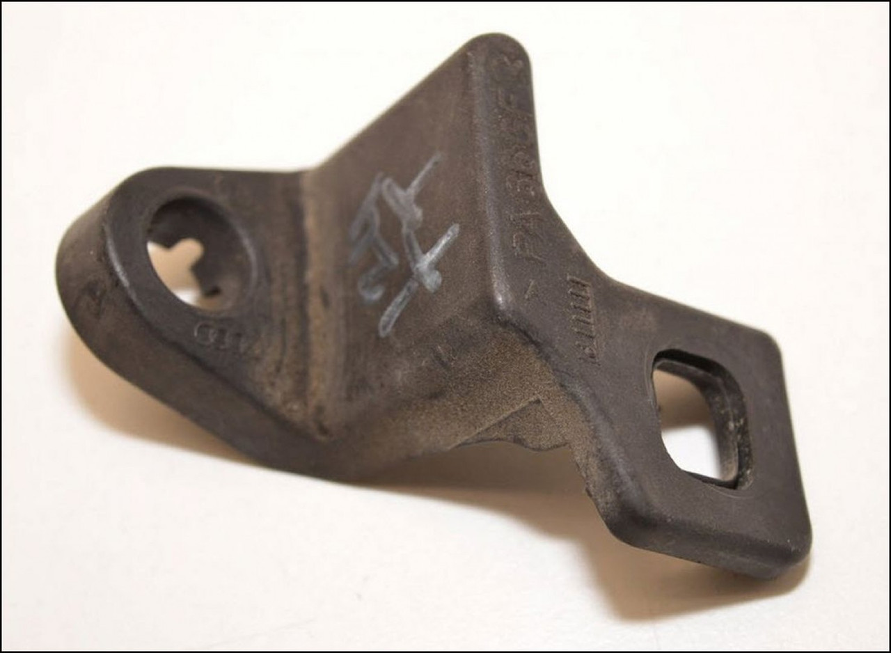 AUDI TT 8N MK1 HEADLIGHT SUPPORT BRACKET RIGHT RH RHS 1999 - 2005 USED ...