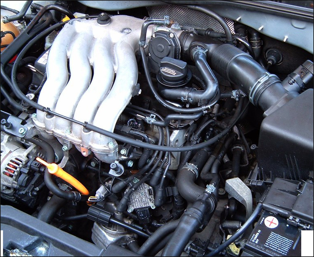 06A133240 06A103493N ROCKER COVER INTAKE PCV BREATHER PIPE HOSE VW ...