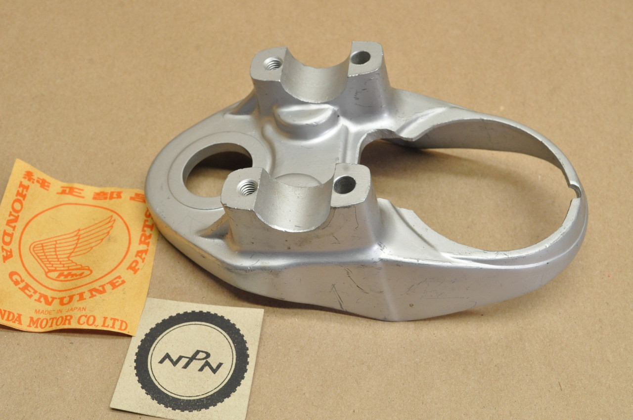 NOS Honda CA110 C110 Handlebar Speedometer Mount Bracket Lower Clamp ...