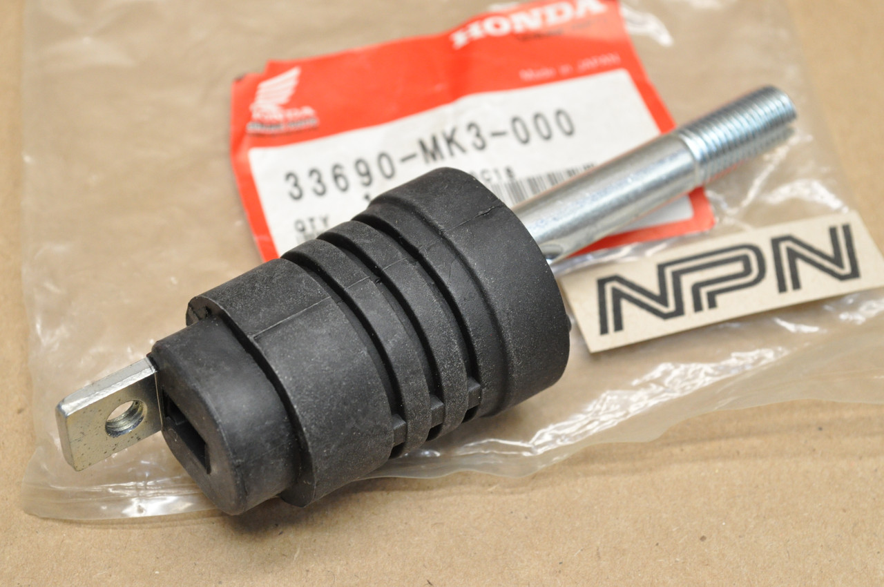 NOS Honda 1985-86 VF700 C Magna Rear Turn Signal Stay Mount 33690-MK3 ...
