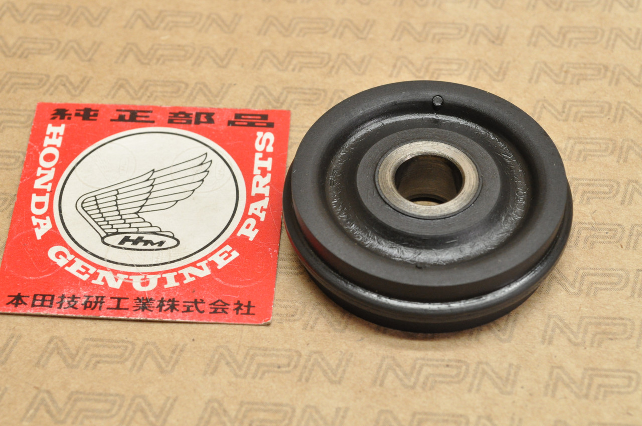 NOS Honda CA160 CA95 CB160 CB92 CL160 Cam Chain Guide Roller 14610-200 ...