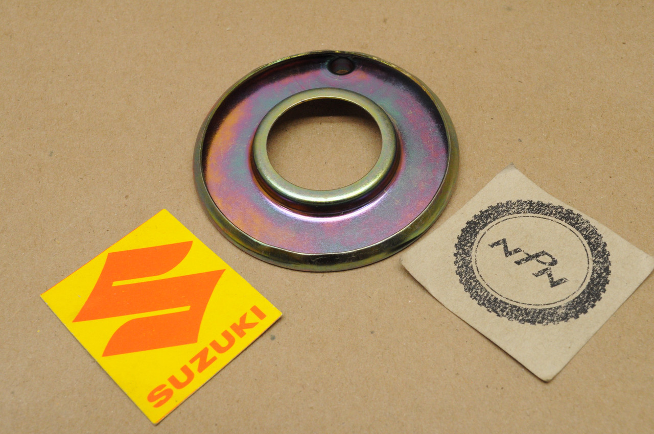 NOS Suzuki 1972-77 GT550 Oil Guide Plate 12511-34000 - NOS Parts NOW